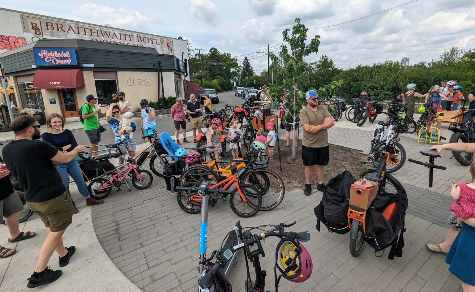 The Beauty of Biking – Riverbend Community League